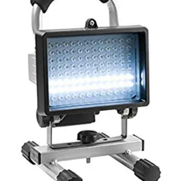 Quarrow | Other | Quarrow Rechargeable 96 Led Fishing Light | Poshmark